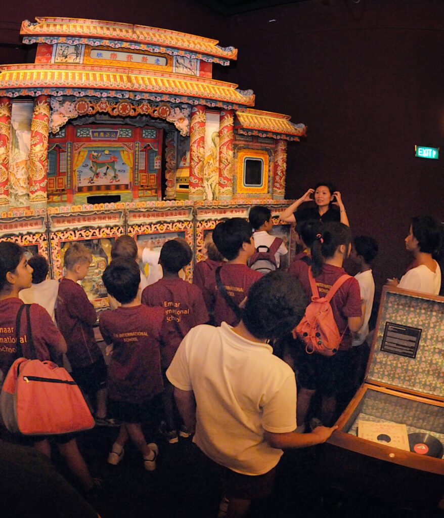 HOL Experiences : Storytelling for Museum, Galleries, Attractions and Brand Experience Centres